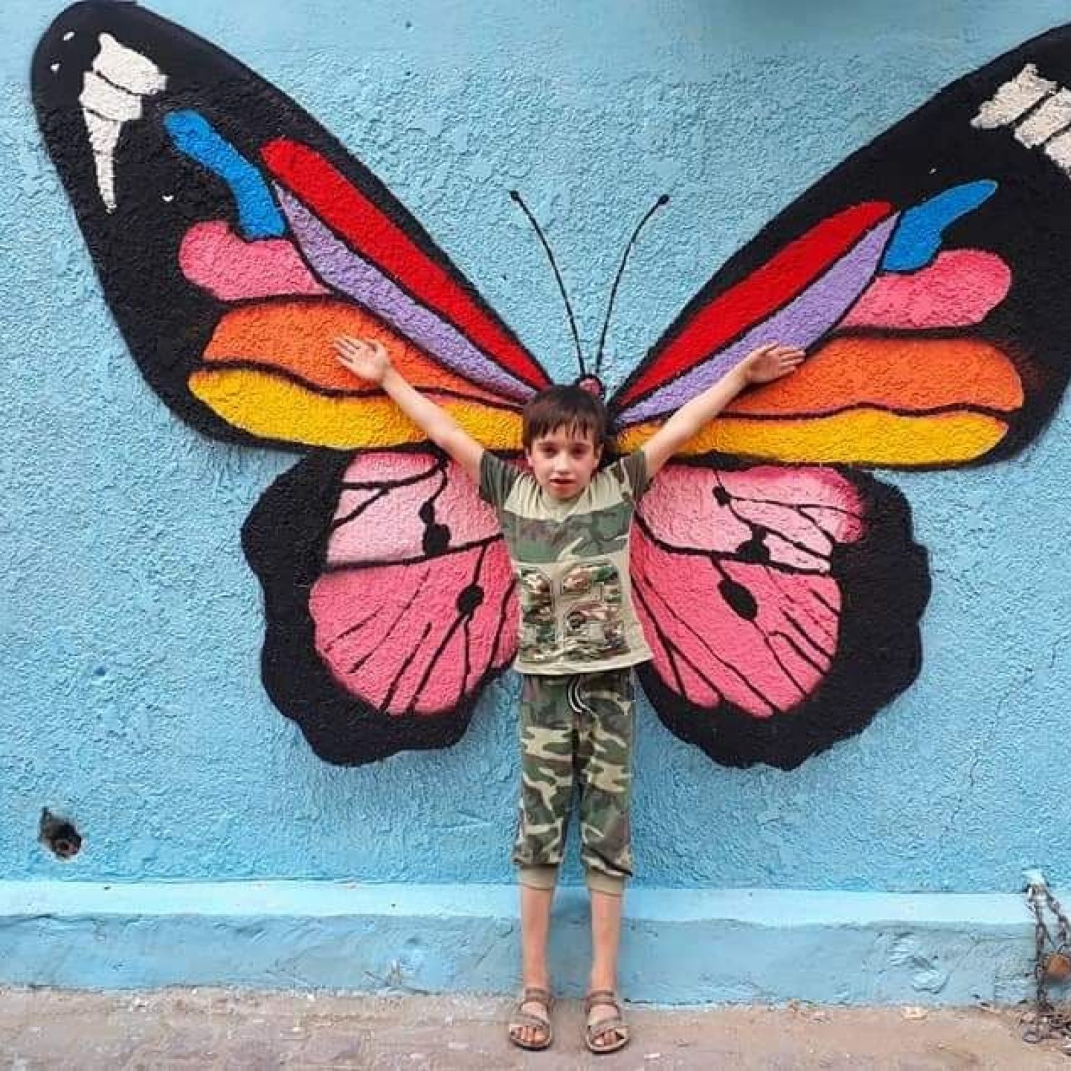 Butterfly Effect: Iraqi Painters Transform Baghdad Into an Open-Air Gallery